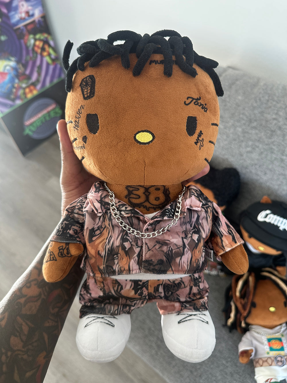 Valure LV – VALURE LV